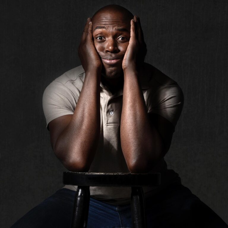 Steven Brunswijk in het theater - George Visser